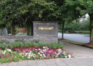 Microsoft building 4 Data Centers in Ireland