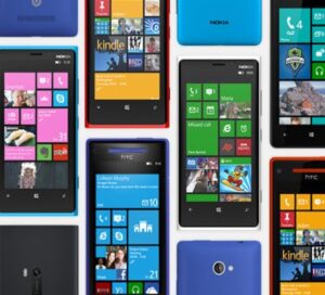 Microsoft makes fun of Apple and Samsung users in new Windows Phone ...